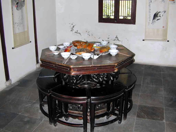 HOA003 China Text & Pictures